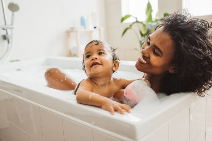 What You Need To Know About Bathing With Your Baby - InfantsLab